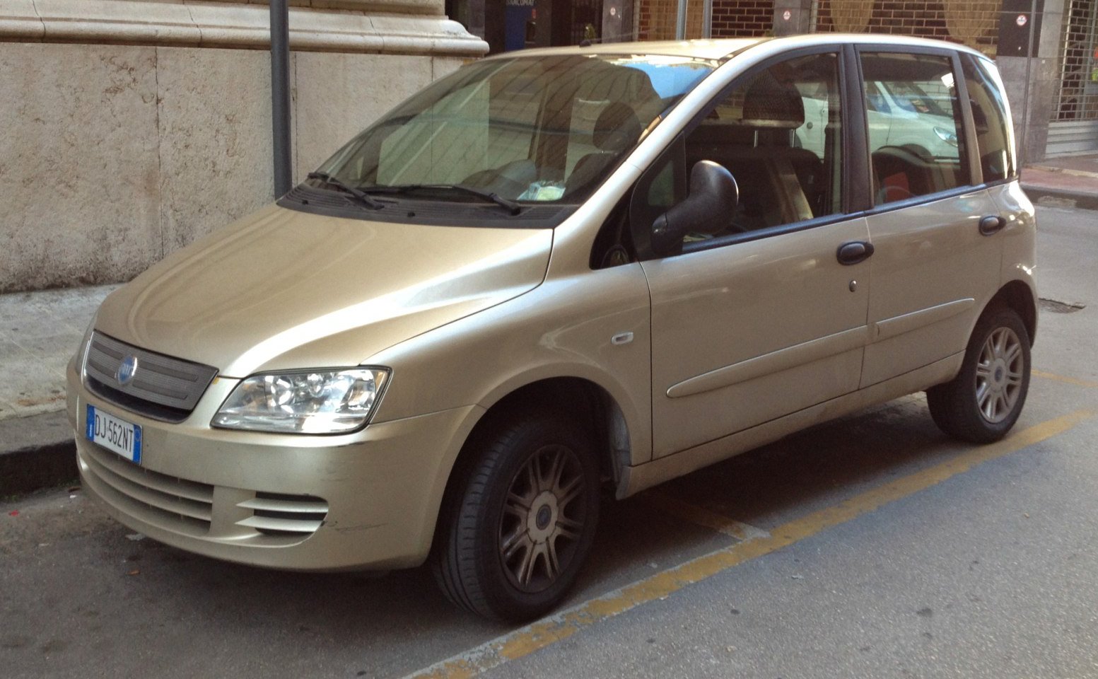 Fiat Multipla (186, facelift 2004) 1.6 16V (103 Hp)